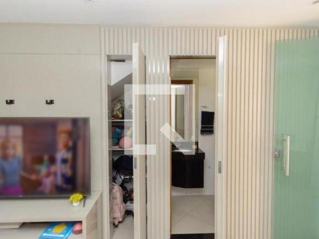 Casa à Venda Riacho das Pedras, 3 Quartos, 200 m² Contagem