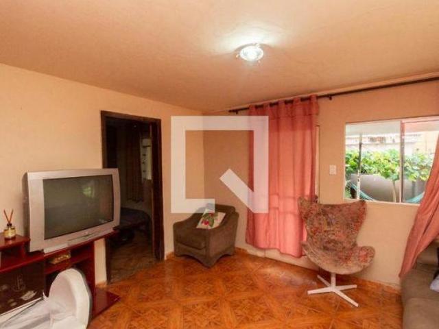 Casa à Venda Riacho das Pedras, 2 Quartos, 200 m² Contagem