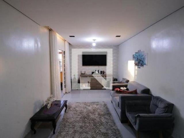 Casa à Venda Ribeiro de Abreu, 3 Quartos, 300 m² Belo Horizonte