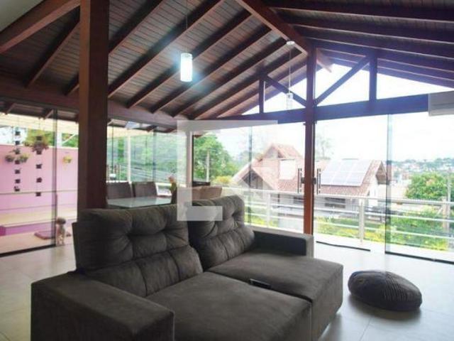 Casa à Venda Rincão, 3 Quartos, 250 m² Novo Hamburgo