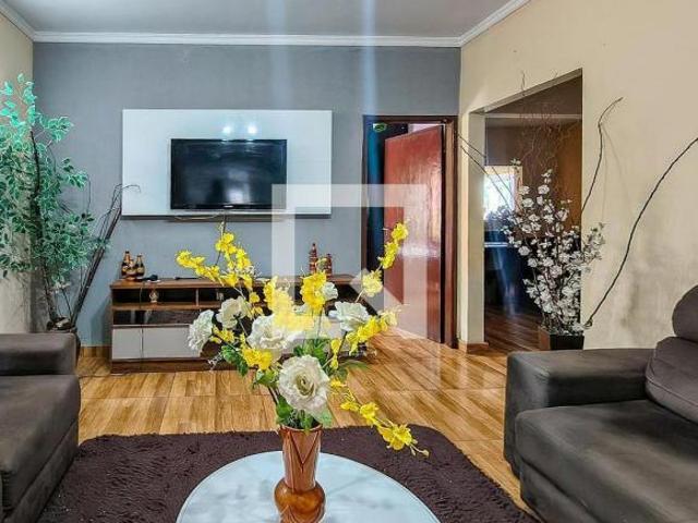 Casa à Venda Rio Bonito, 7 Quartos, 275 m2