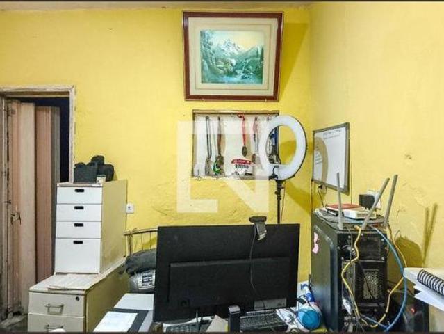 Casa à Venda Rio Bonito, 2 Quartos, 35 m² São Paulo