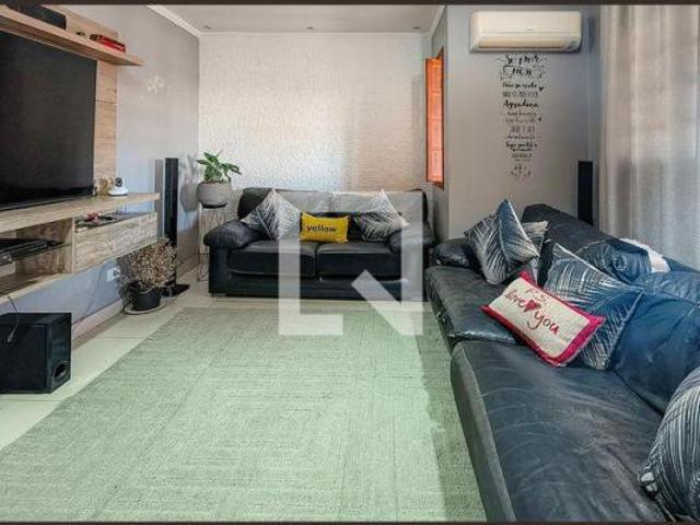 Casa à Venda Rio Bonito, 3 Quartos, 230 m² São Paulo