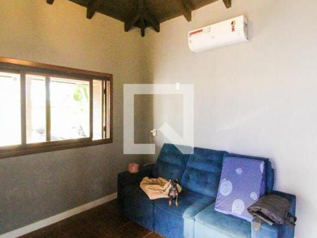 Casa à Venda Rio Branco, 4 Quartos, 110 m² Canoas