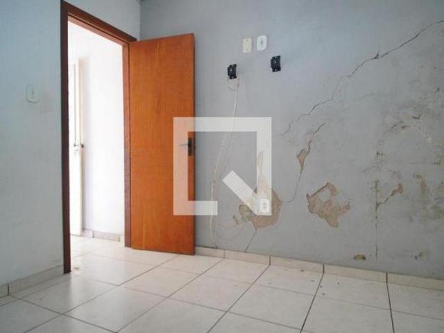 Casa à Venda Rio Branco, 4 Quartos, 200 m² Novo Hamburgo