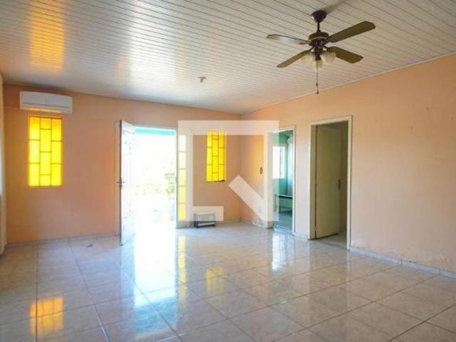 Casa à Venda Rio Branco, 4 Quartos, 200 m² Novo Hamburgo