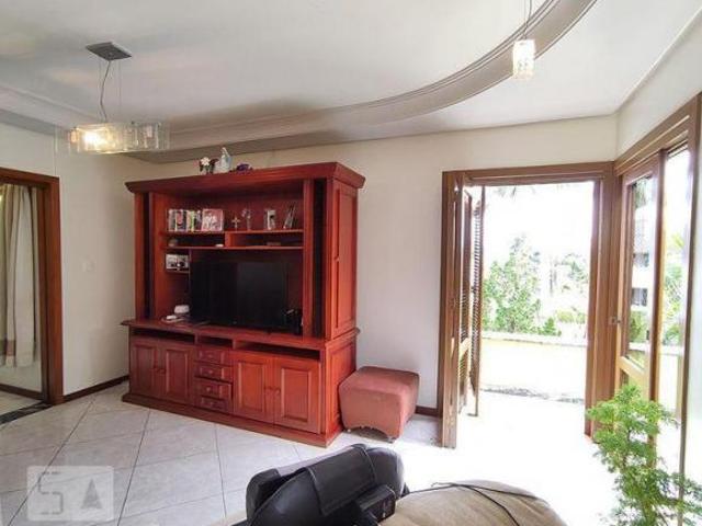 Casa à Venda Rio Branco, 4 Quartos, 257 m² Novo Hamburgo
