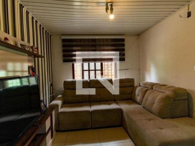 Casa à Venda Rio Branco, 4 Quartos, 90 m² Canoas