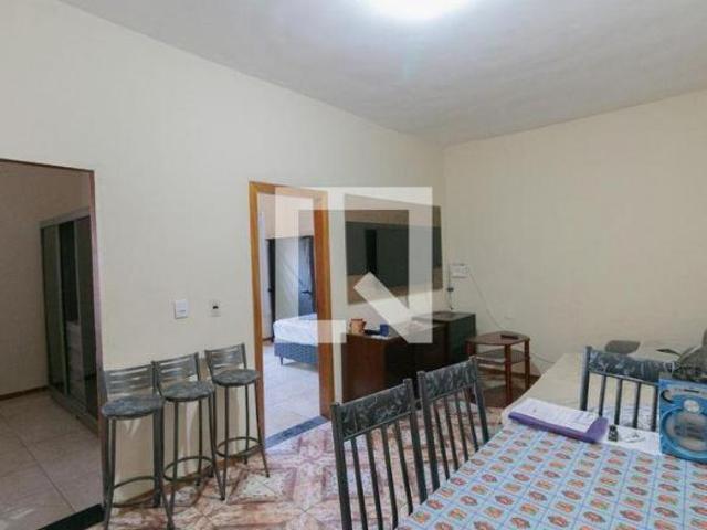 Casa à Venda Rio Branco, 5 Quartos, 209 m² Belo Horizonte