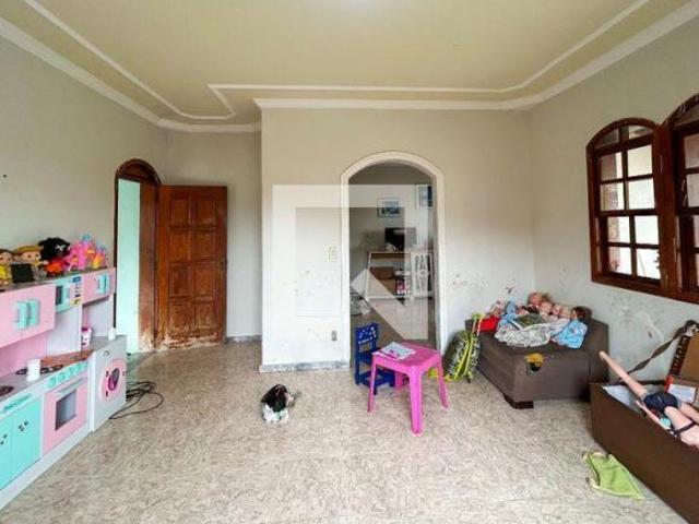 Casa à Venda Rio Branco, 5 Quartos, 365 m² Belo Horizonte