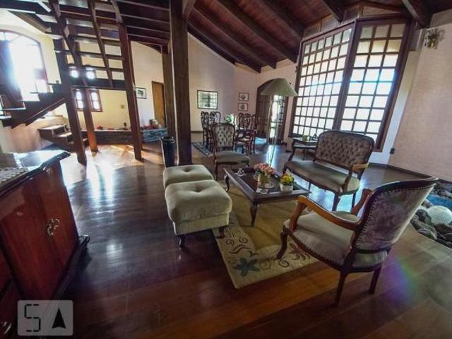 Casa à Venda Rio Branco, 5 Quartos, 500 m² São Leopoldo