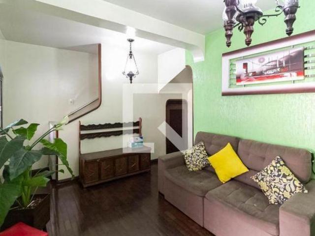 Casa à Venda Rio Branco, 7 Quartos, 360 m² Belo Horizonte