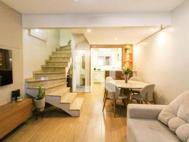 Casa à Venda Rio Branco, 2 Quartos, 105 m² Canoas