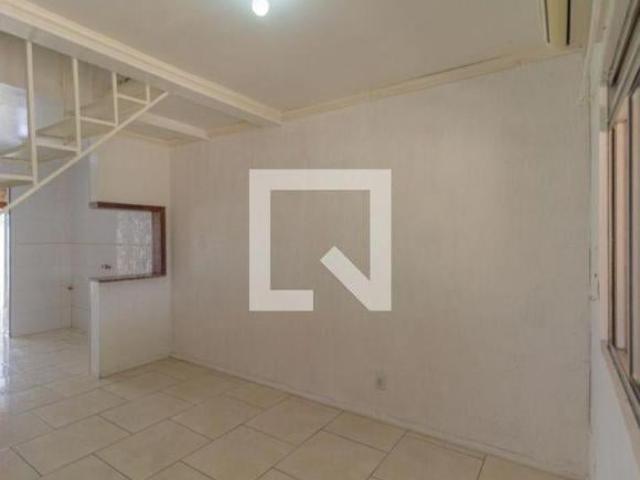 Casa à Venda Rio Branco, 2 Quartos, 48 m² Canoas