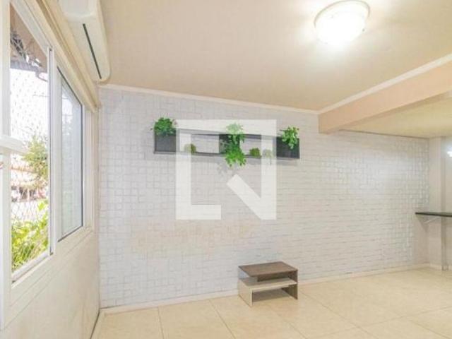 Casa à Venda Rio Branco, 2 Quartos, 60 m² Canoas