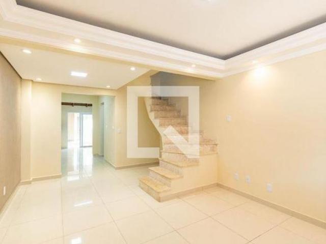 Casa à Venda Rio Branco, 2 Quartos, 70 m² Canoas