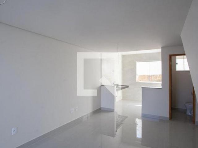 Casa à Venda Rio Branco, 2 Quartos, 74 m² Belo Horizonte