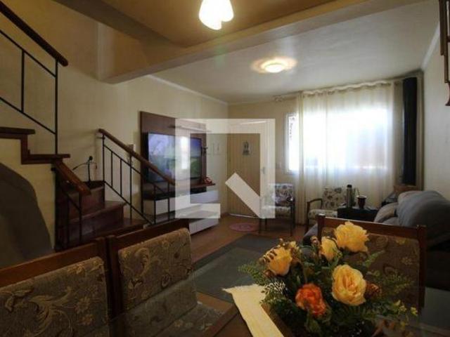 Casa à Venda Rio Branco, 2 Quartos, 74 m² Canoas