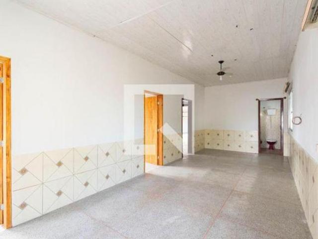 Casa à Venda Rio Branco, 2 Quartos, 75 m² Canoas