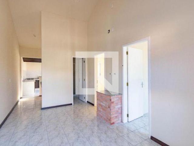 Casa à Venda Rio Branco, 2 Quartos, 80 m² Canoas