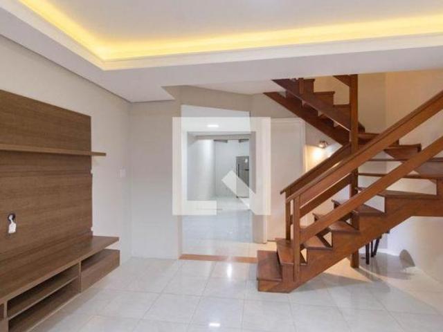 Casa à Venda Rio Branco, 2 Quartos, 89 m² Canoas