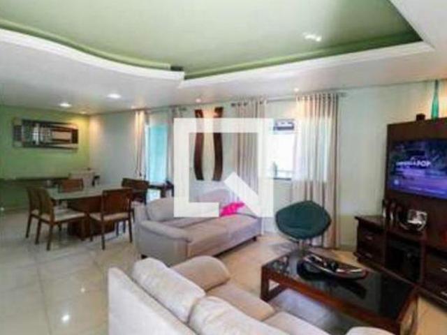 Casa à Venda Rio Branco, 3 Quartos, 400 m² Belo Horizonte