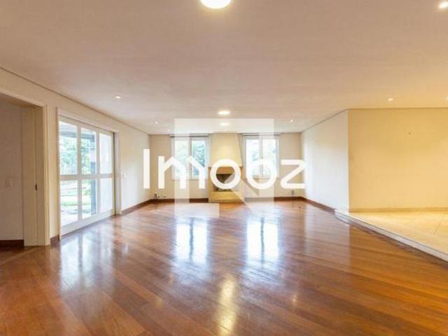 Casa à Venda Real Parque, 4 Quartos, 703 m2