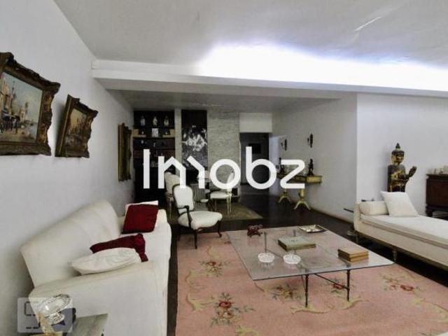 Casa à venda Rua Bernardino de Campos São Paulo SP CEP: 04620 000