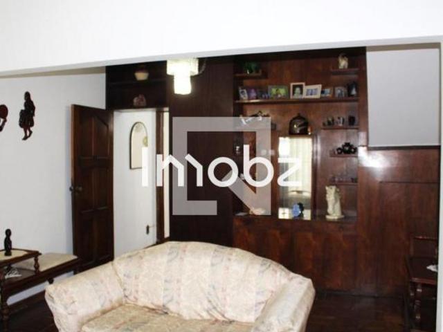 Casa à Venda Perdizes, 5 Quartos, 210 m2