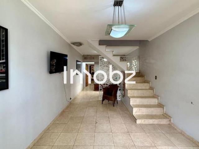 Casa à Venda Chácara Santo Antonio, 2 Quartos, 150 m2