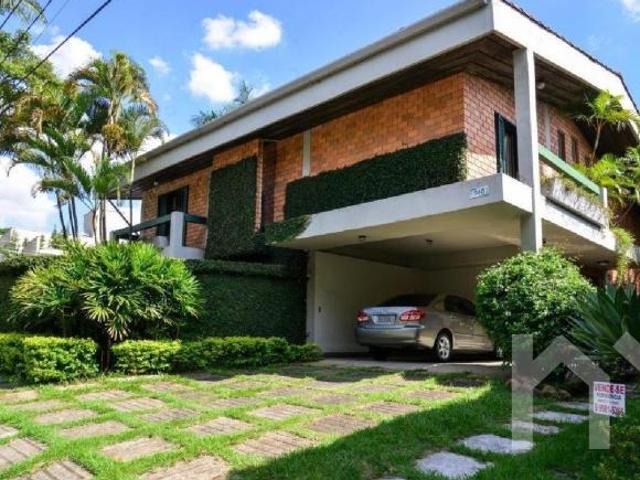 Casa de luxo à venda em São Paulo SP, Cidade Jardim: 5 quartos, 3 suítes, 3 salas, 6 banheiros, 4 va
