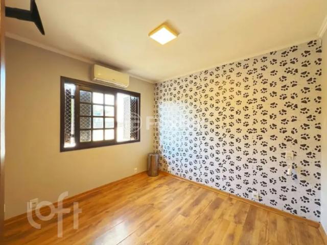 Casa à venda Rua Doutora Noemi Valle Rocha, Serraria Porto Alegre