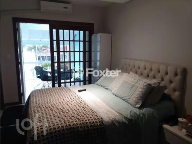 Casa à venda Rua Professor Elpídio Ferreira Paes, Ipanema Porto Alegre
