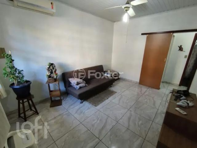 Casa à venda Rua Santiago, Passo da Areia Porto Alegre