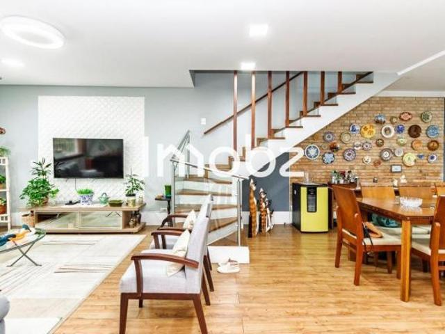 Casa à Venda Campo Belo, 3 Quartos, 300 m2