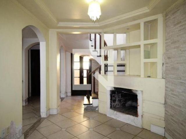 Casa à Venda Rubem Berta, 3 Quartos, 160 m² Porto Alegre