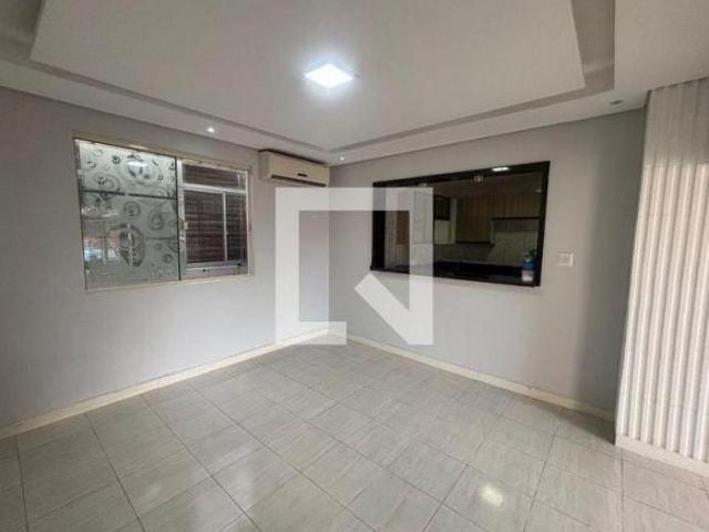 Casa à Venda Rubem Berta, 3 Quartos, 250 m² Porto Alegre