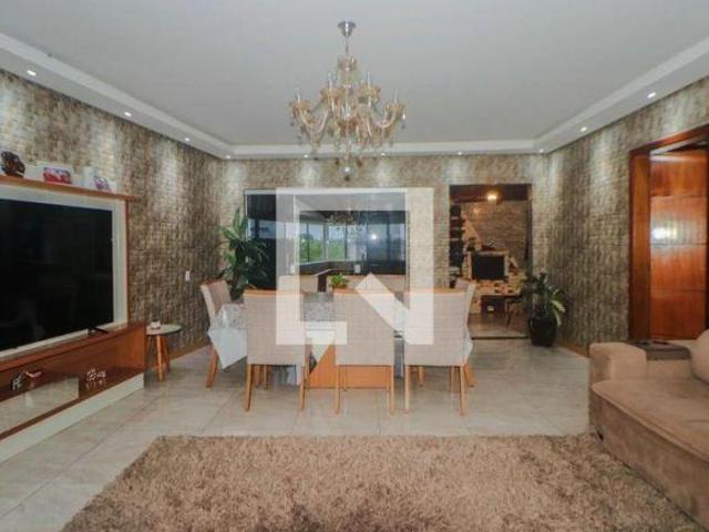 Casa à Venda Rubem Berta, 3 Quartos, 290 m² Porto Alegre