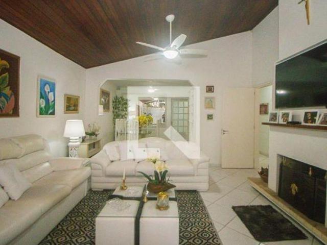 Casa à Venda Rubem Berta, 4 Quartos, 178 m² Porto Alegre