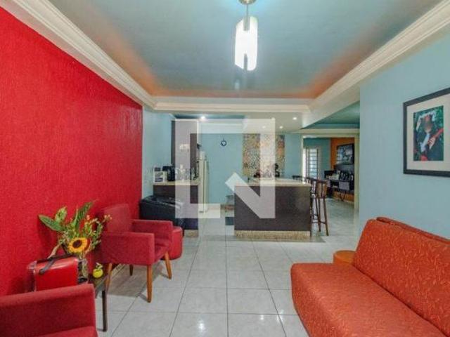 Casa à Venda Rubem Berta, 4 Quartos, 350 m² Porto Alegre