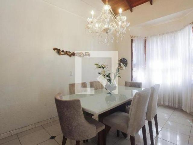 Casa à Venda Rubem Berta, 4 Quartos, 300 m² Porto Alegre