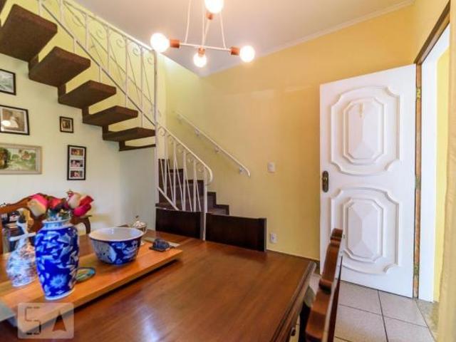 Casa à Venda Rudge Ramos, 3 Quartos, 198 m2