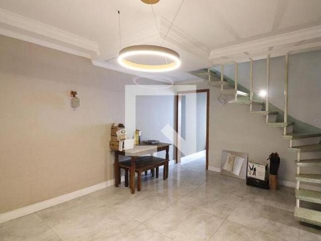 Casa à Venda Rudge Ramos, 2 Quartos, 140 m2