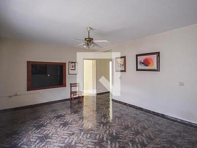 Casa à Venda Rudge Ramos, 2 Quartos, 200 m2