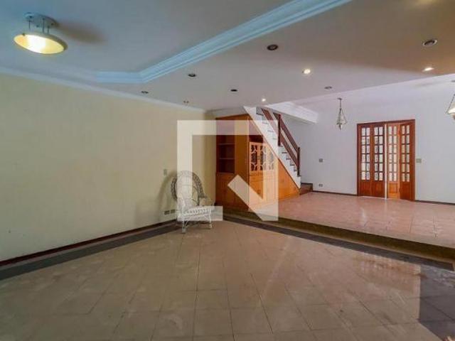 Casa à Venda Rudge Ramos, 4 Quartos, 243 m2