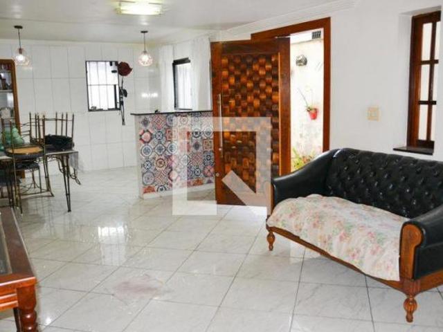 Casa à Venda Rudge Ramos, 4 Quartos, 240 m2