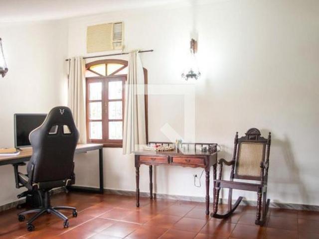 Casa à Venda Rudge Ramos, 4 Quartos, 210 m2