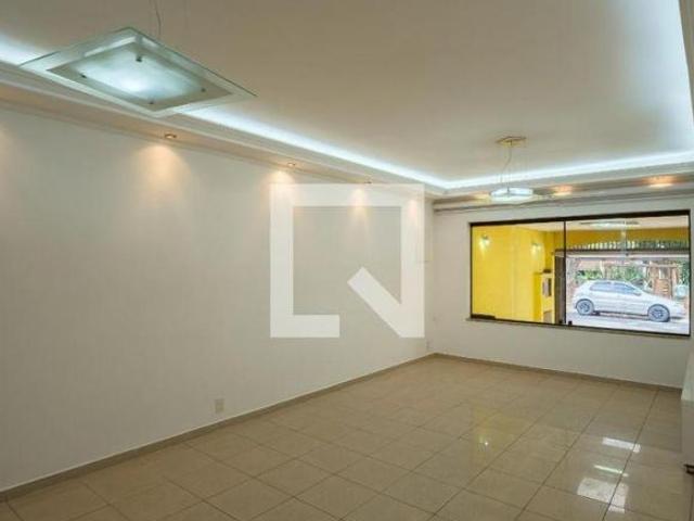 Casa à Venda Tatuapé, 4 Quartos, 250 m² São Paulo