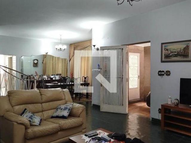 Casa à Venda Tatuapé, 4 Quartos, 300 m² São Paulo