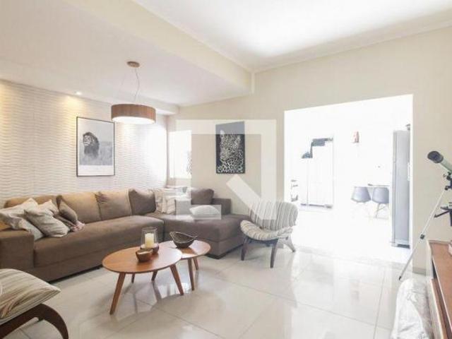 Casa à Venda Tatuapé, 3 Quartos, 240 m² São Paulo